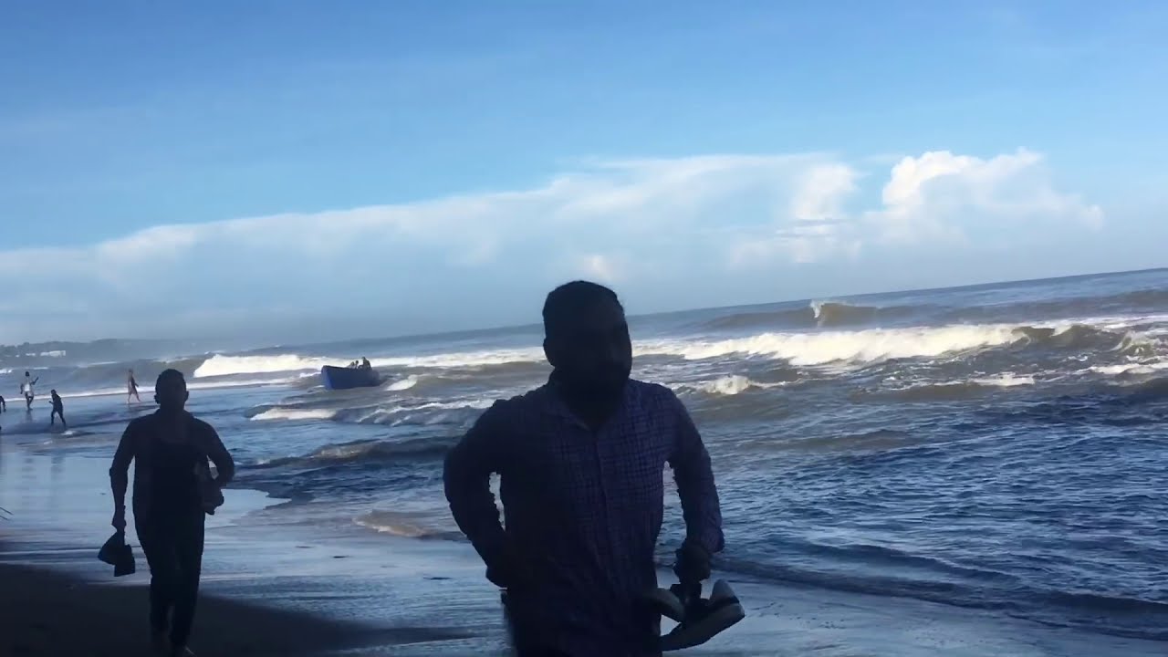 لحظة وصول حراكة إلى السواحل الإسبانية / Haraga Maroc 2023 - YouTube