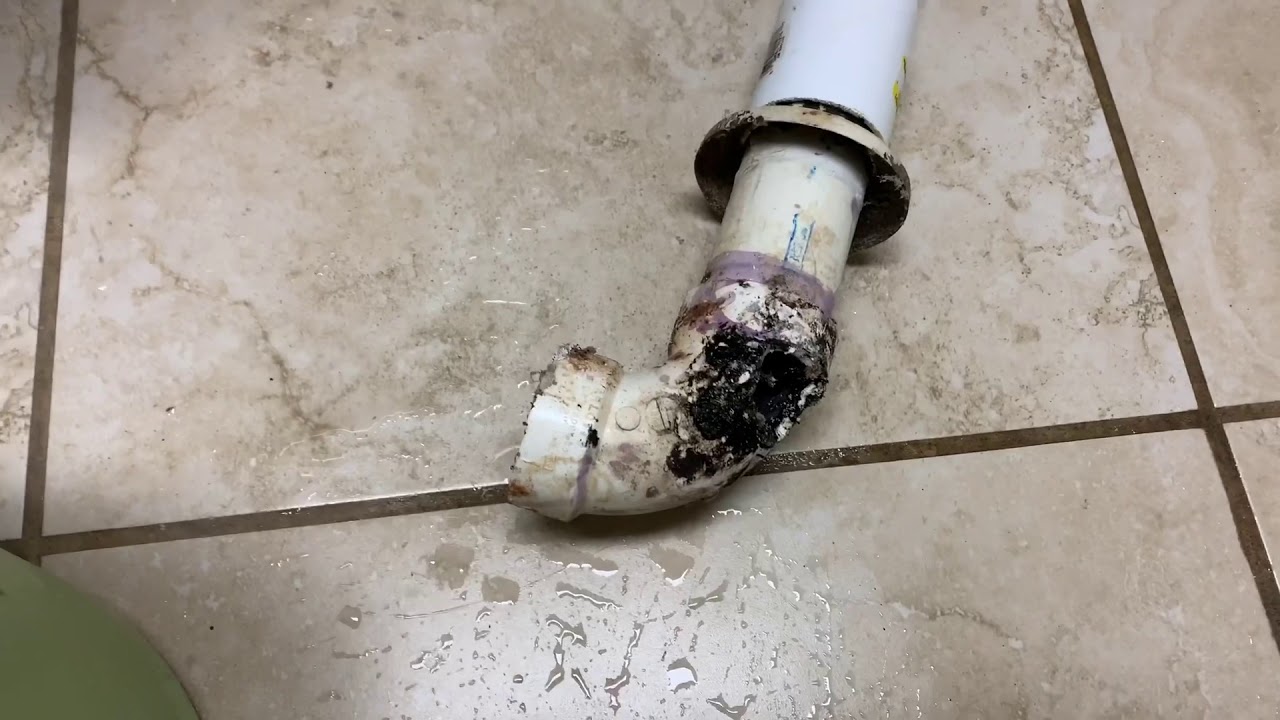 Cómo reparar una tubería de pvc dentro de una pared de chirok ️ - YouTube