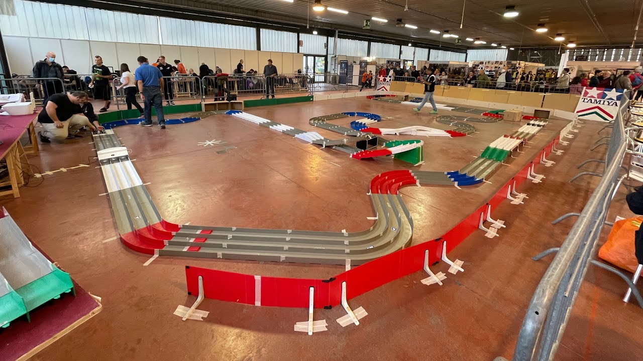 ~ Tamiya Italia sanctioned race, 40 years of Tamiya mini 4wd. - YouTube