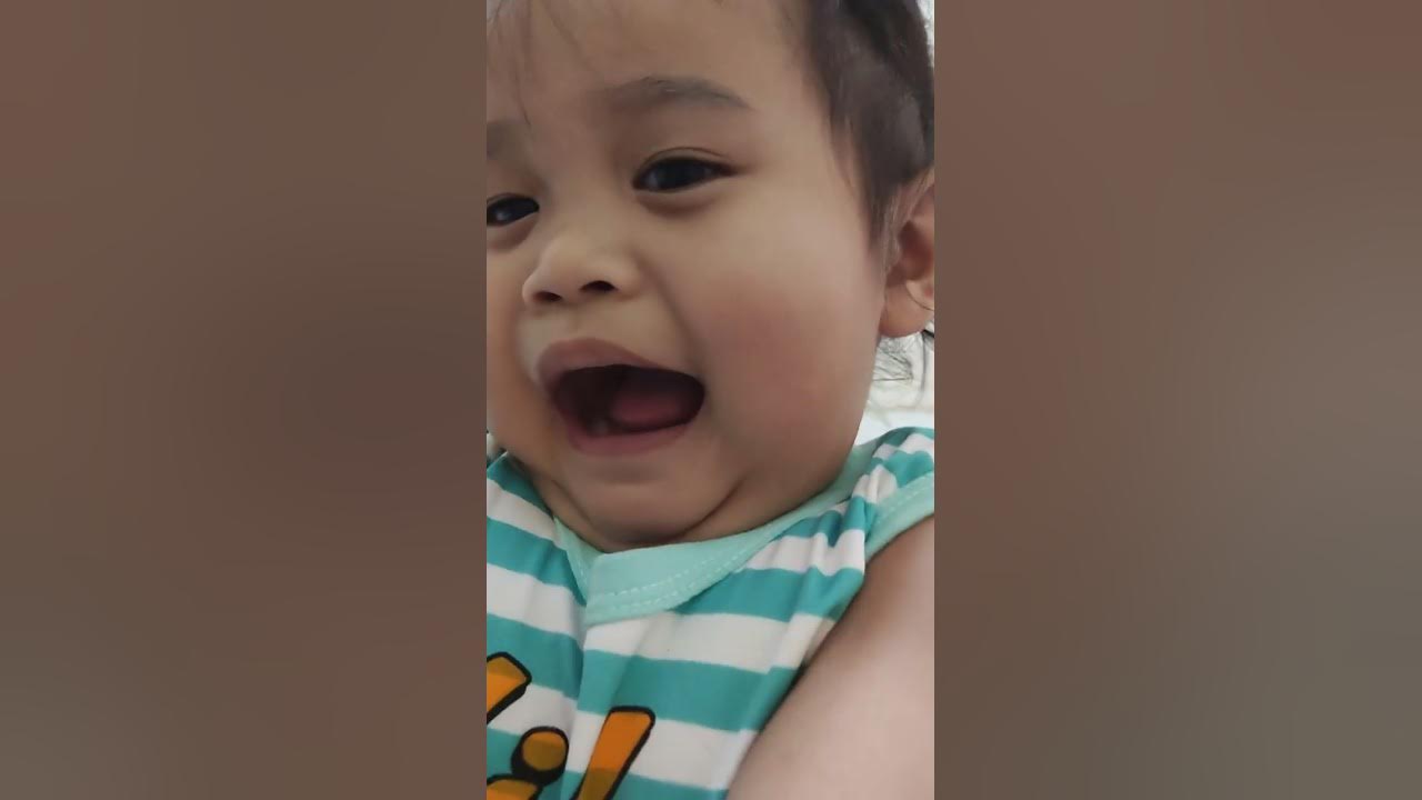 น้องไอรินมาทักทายสวัสดีพี่น้องทุกคนค่ะ - YouTube