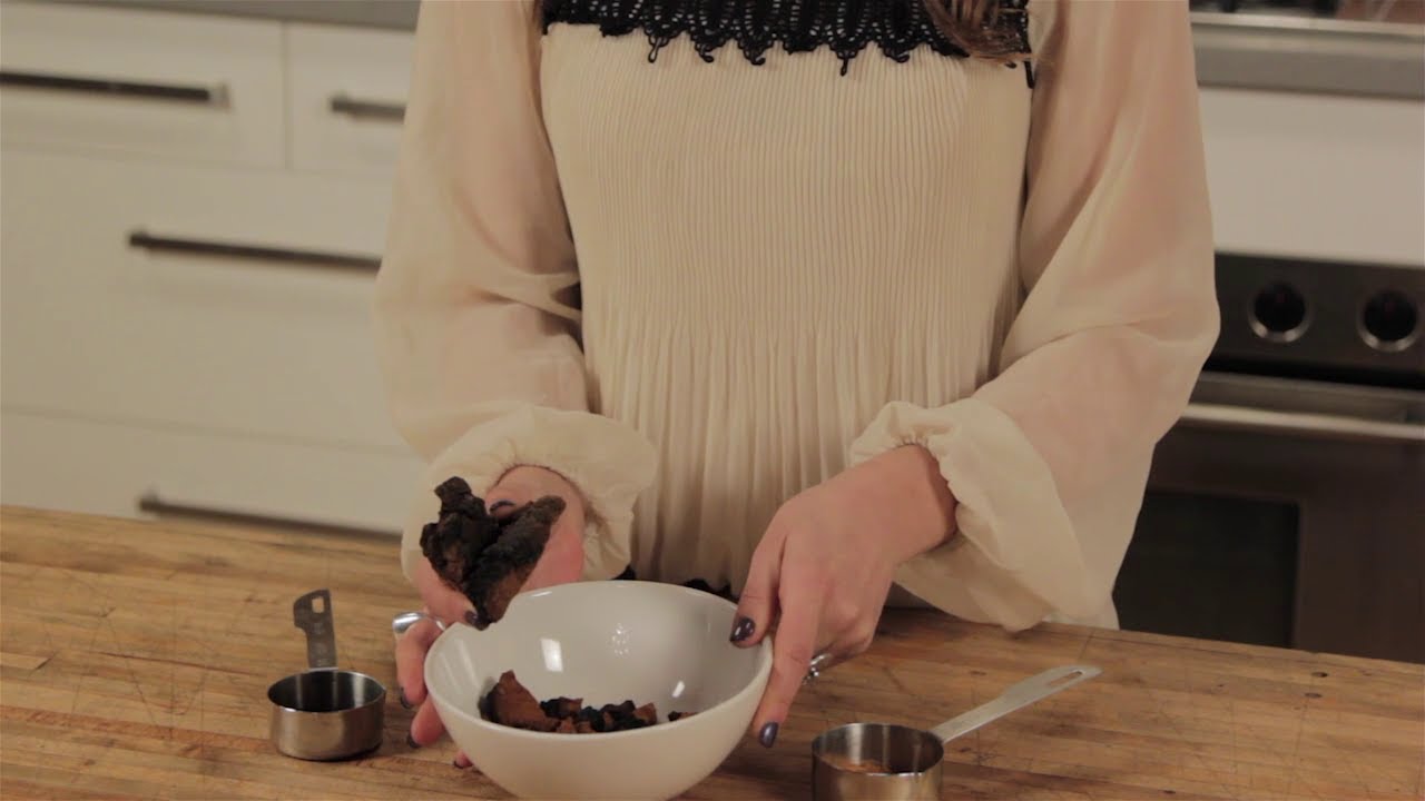 Making Tea With A Chaga Mushroom - YouTube