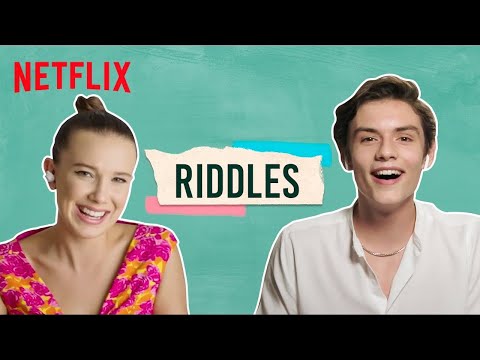 Millie Bobby Brown ve Louis Partridge Bulmaca Çözüyor (Türkçe Çeviri)