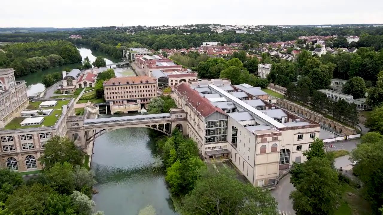 parc de noisiel - YouTube