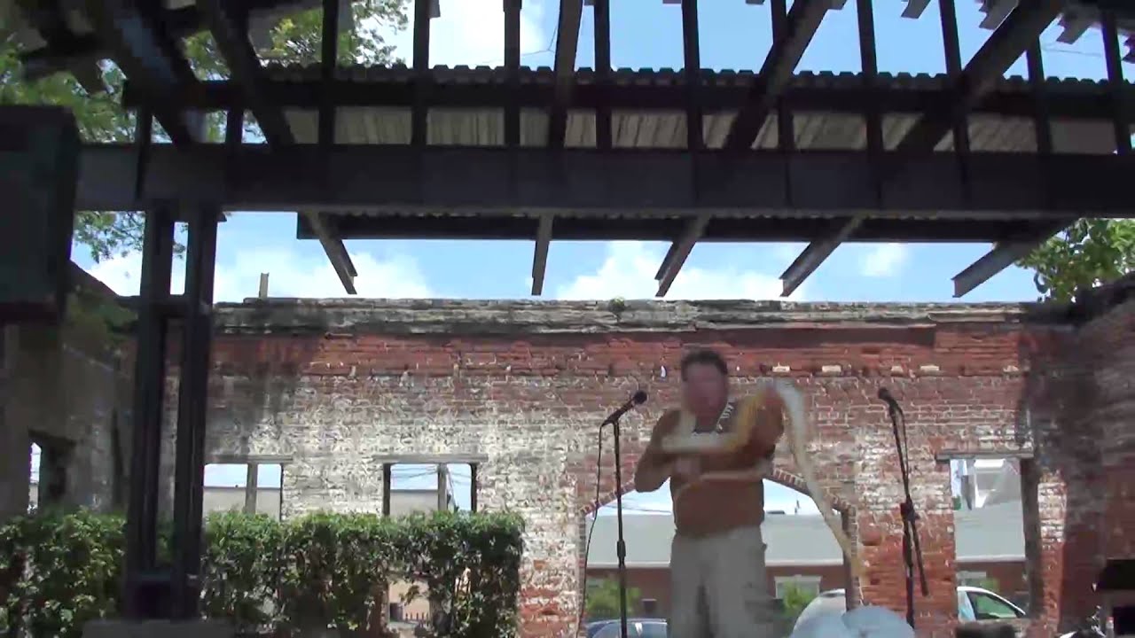 Reptile Wrangler at Taste of Douglasville Part 2 - YouTube