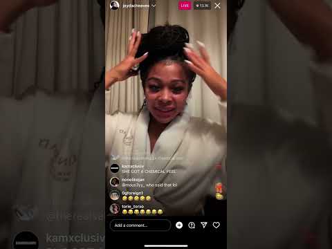 Jayda WAYDA goes live & this happened…