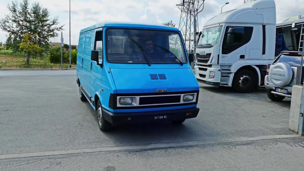 FIAT 242 furgone prova su strada - YouTube