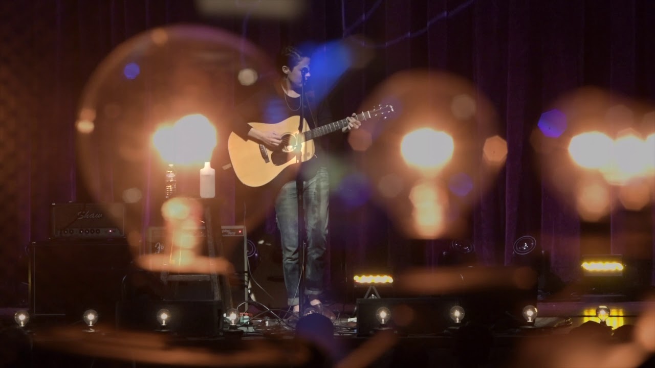 Sean Della Croce — "Weak Days" (Live at Franklin Theatre) - YouTube