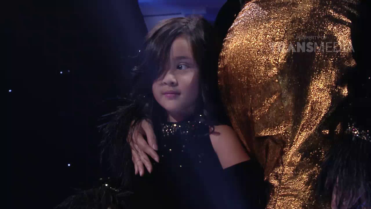 INSERT FASHION AWARD 2017 #FLYWITHFASHION (23/04/17) Part 2 - YouTube