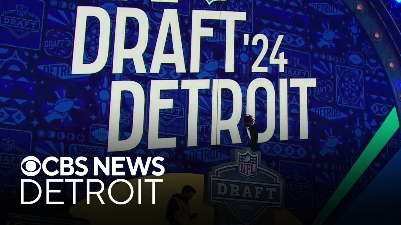 Detroit sets up NFL Draft theater - YouTube