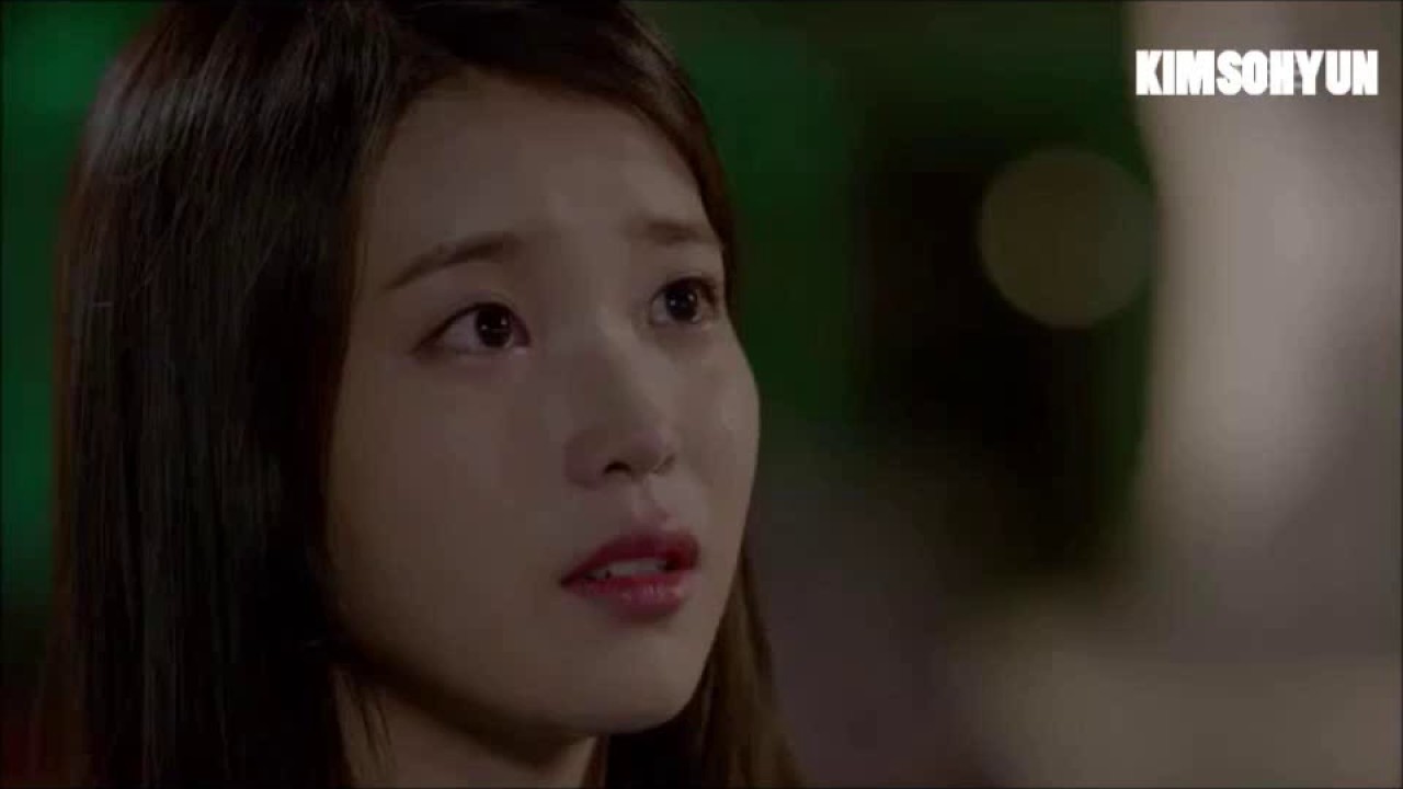 아이유 & 김수현 키스 | IU & Kim Soo Hyun Kiss Scene - YouTube