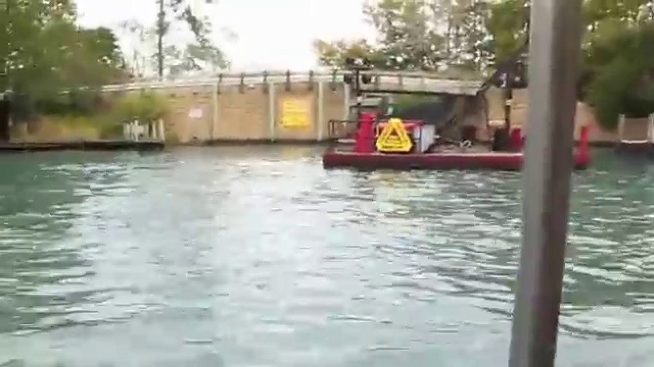 The JAWS Ride Experience HD - The Final Day - YouTube