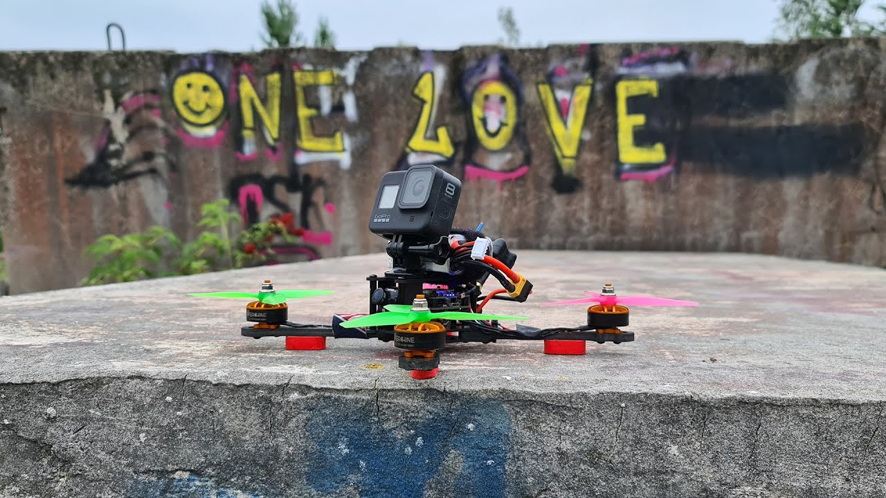 Freestyle FPV practice - YouTube