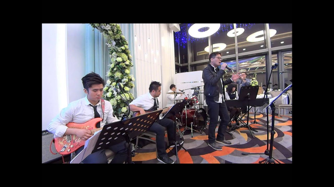 高山低谷 (Cover by: Freddie Chang) - YouTube