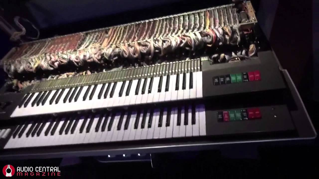 Italian Waves setting up at MAXXI - YouTube