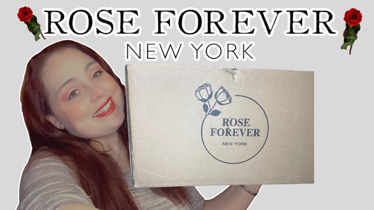 Review Rose Forever New York - Beautiful Red Round Black Velvet Roses ...