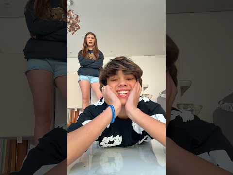 EU E MEU AMIGO DANÇANDO *o finalllll