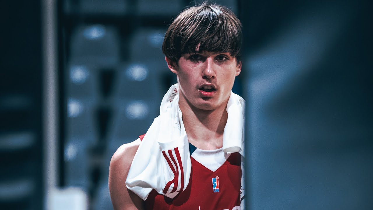 A la rencontre de Maxence Lemoine - YouTube