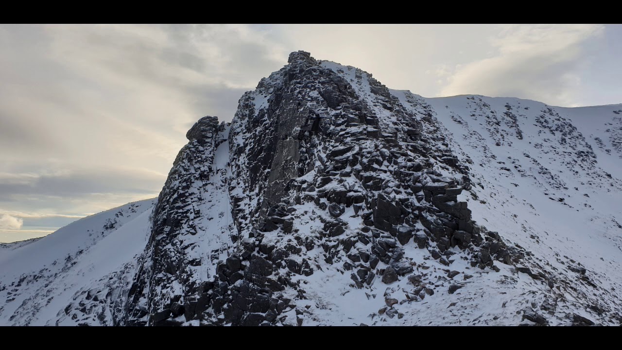 Cairngorm via The Fiacaill Ridge - YouTube
