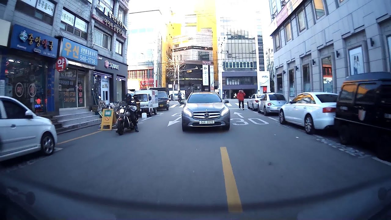 IROAD T10 DashCam [Rear/Daytime] Full HD - 7 - YouTube