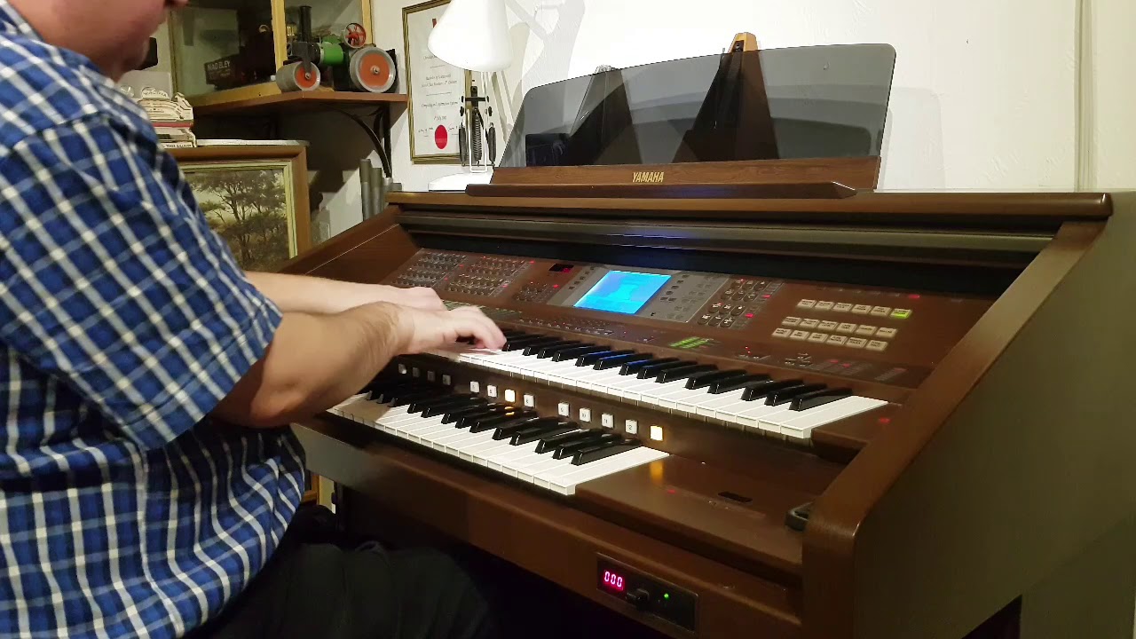 Christian Cartwright playing I Wont Send Roses and Climb Every Mountain ...