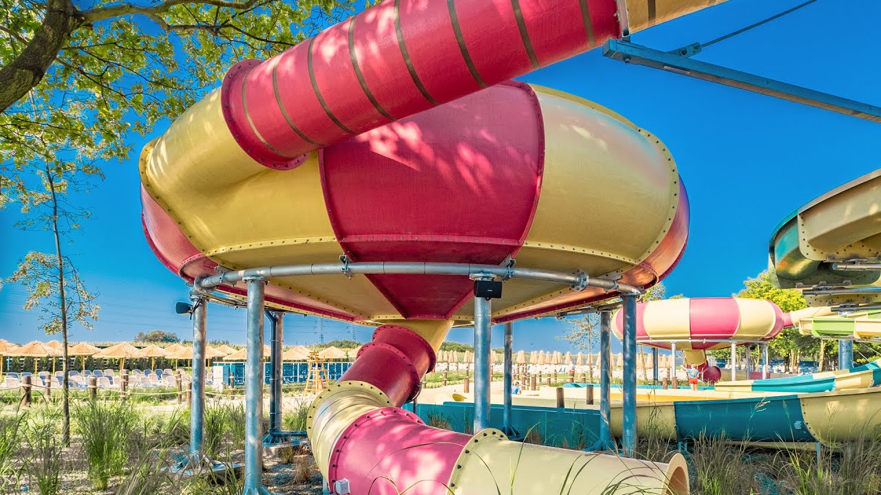 Dueling Bowl Water Slides [NEW 2022] Tiriki at Energylandia - YouTube