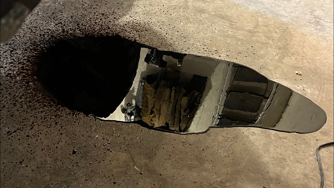 Ford Raptor & F-150 Oil Change - YouTube