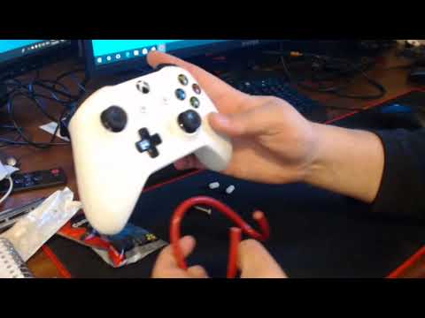 How to make controller and headset mounts