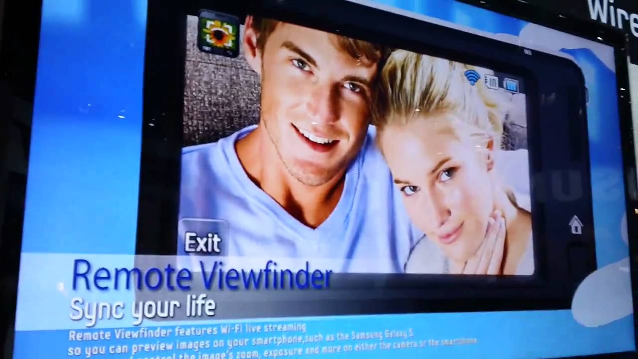 CES 2011: Samsung: Remote Viewfinder via Wi-Fi - YouTube
