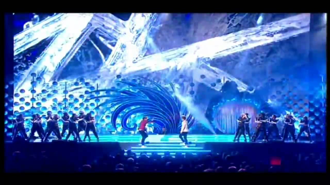 Jedward & Vanilla Ice - Under Pressure -Ice Ice Baby Live at the TV ...