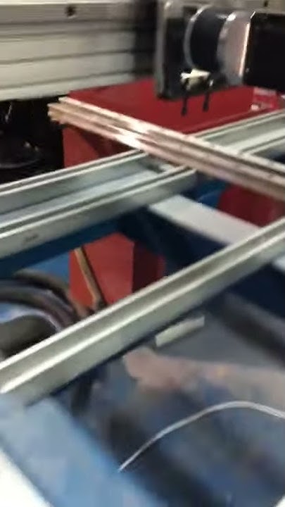 Linuxcnc Plasma with DYN4 Motors and planetary gearboxes - YouTube