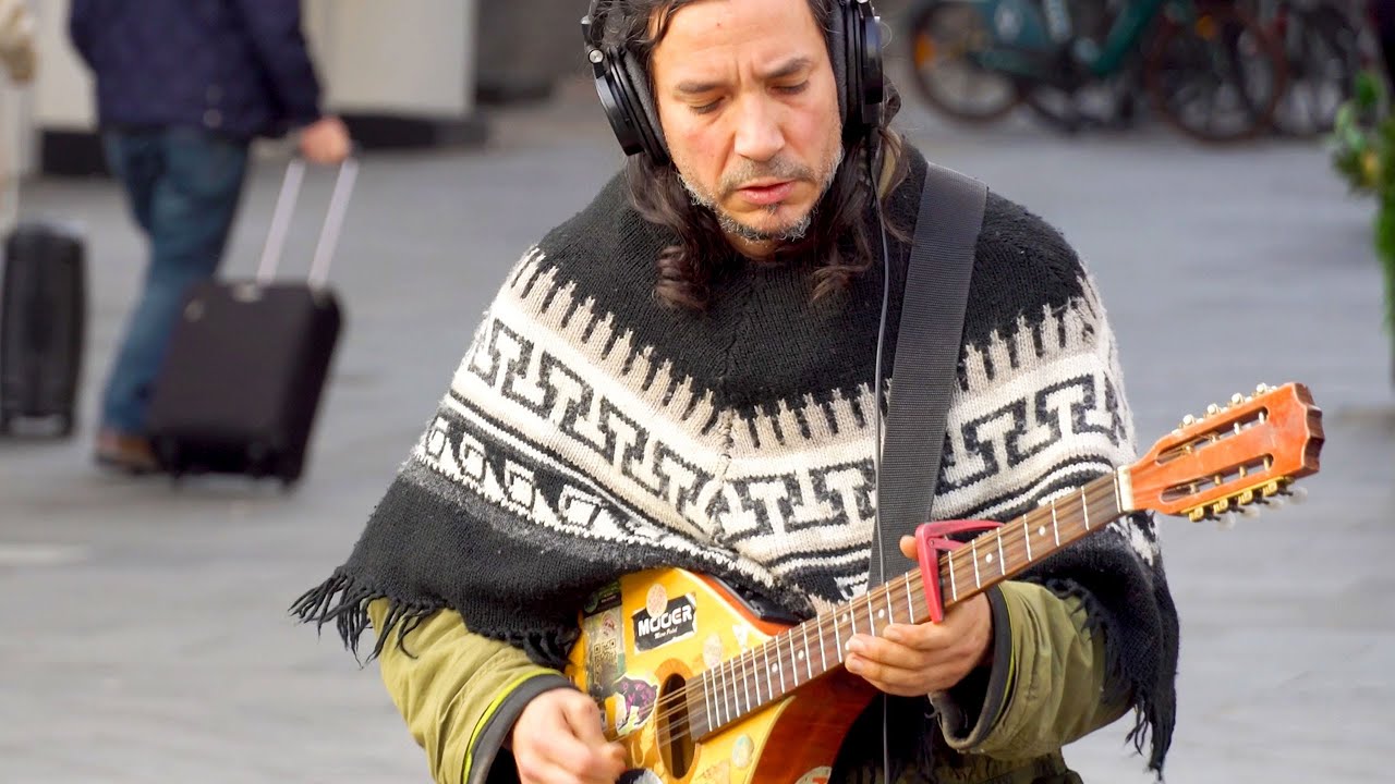 The Vanabond performing in Leicester Square, London, January 2024 - YouTube