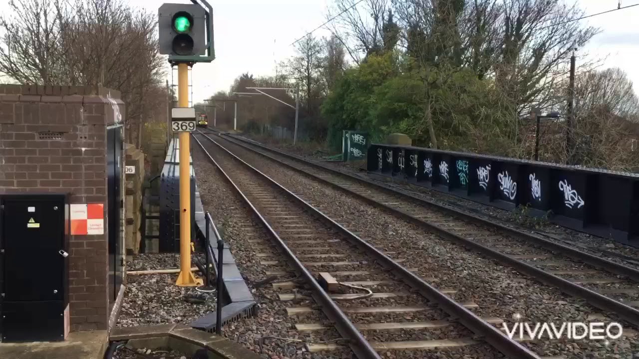Tyne and Wear Metro - Metrocars 4035 and 4053 at Walkergate (22/12/2020 ...