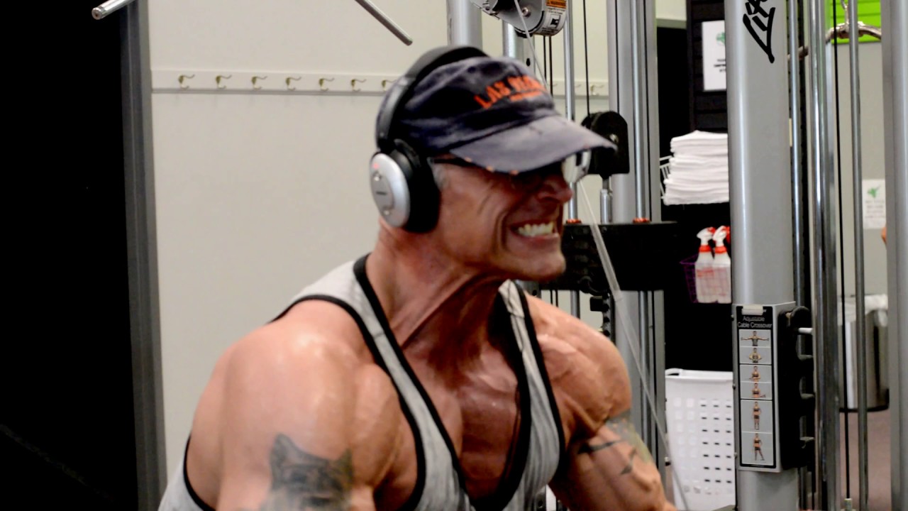 B Michael Fett NPC Masters - YouTube