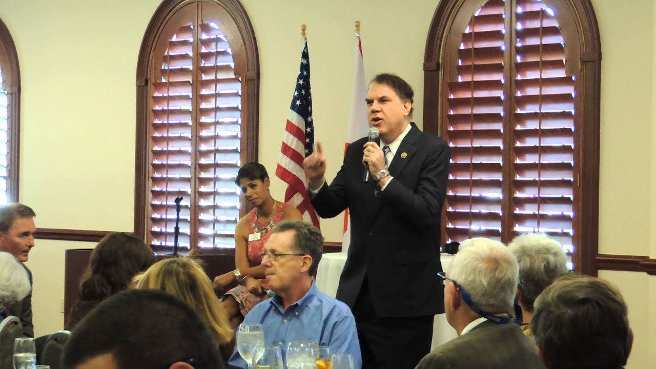 Alan Grayson & Pam Keith in Tampa: WMNF News 1 - YouTube