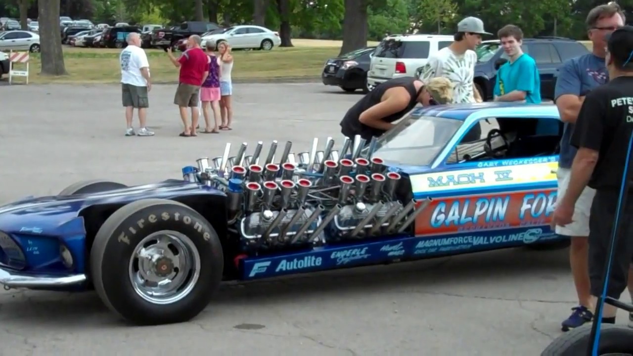 Mach IV Mustang Dragster & Blue Max Mustang Dragster - YouTube