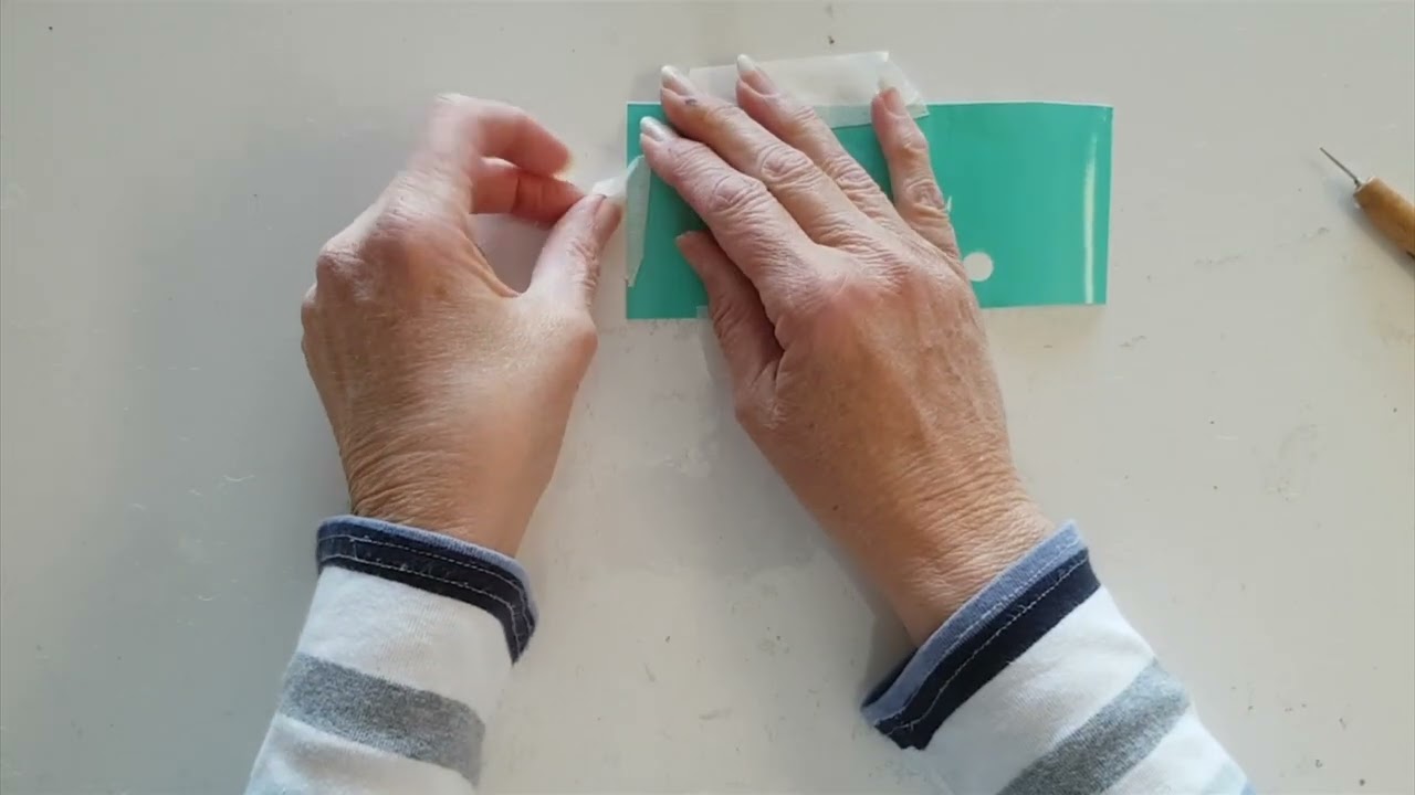 Scan n Cut DX - Cutting Vinyl - YouTube