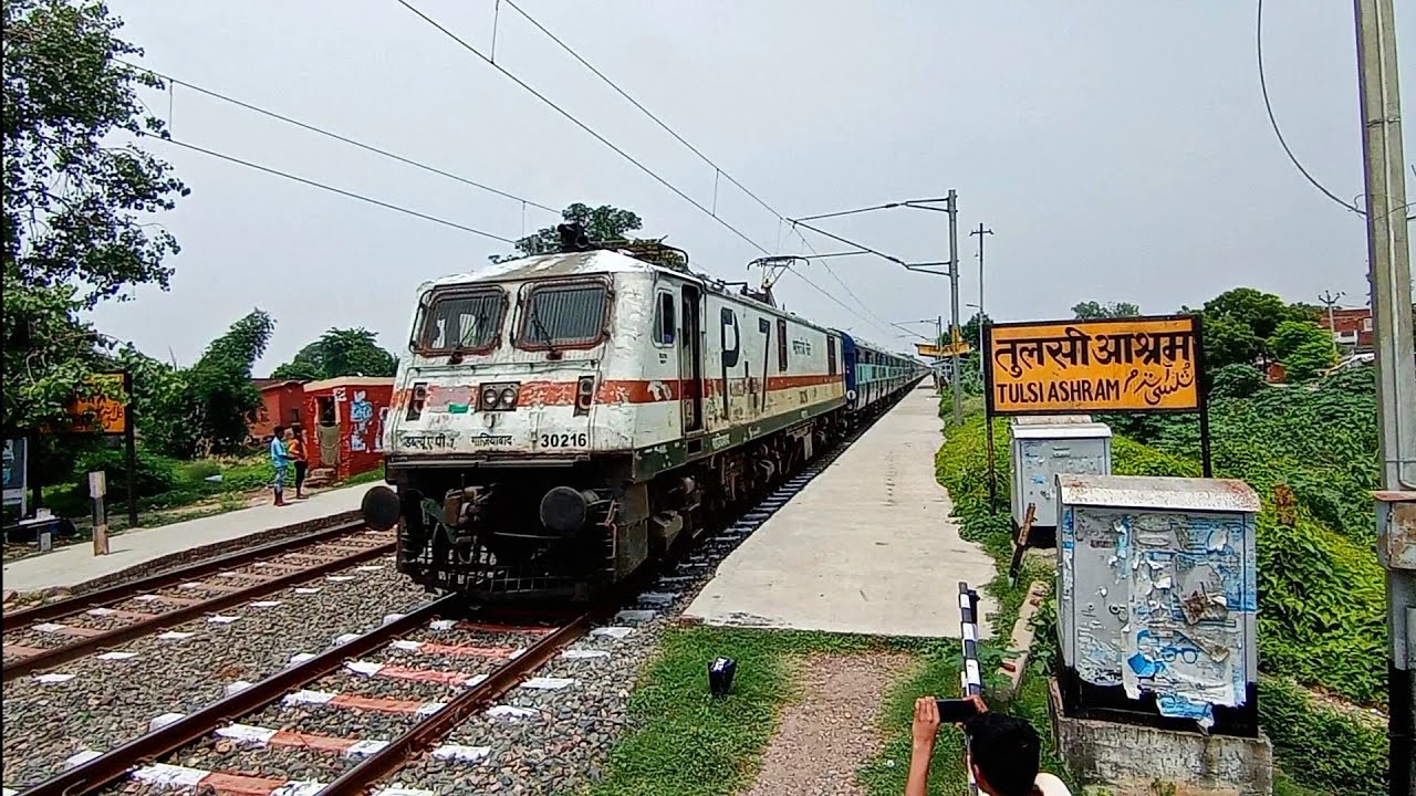 High Speed 110 Kmph ICF Trains : Shramjeevi , Vibhuti and Other ICF ...