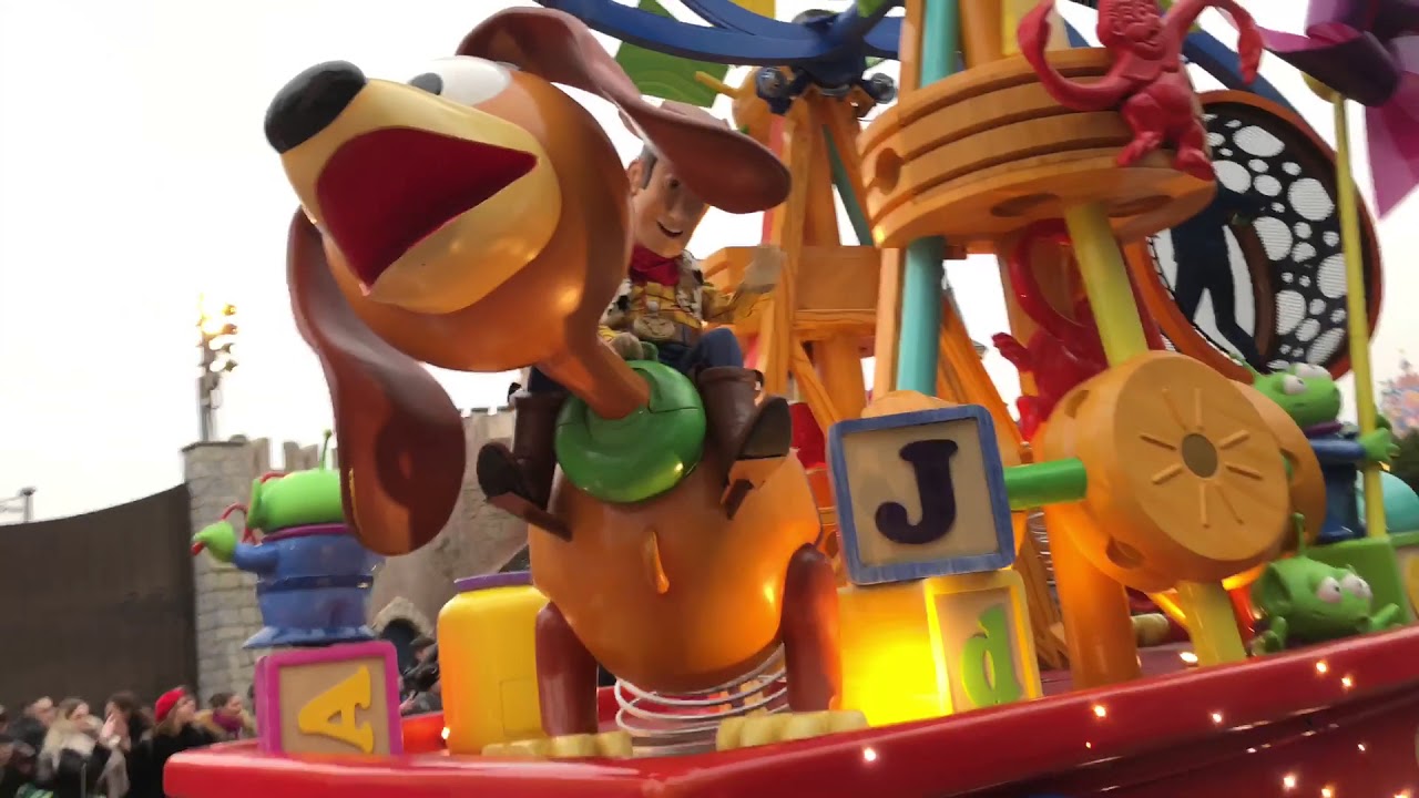 [4K 60fps]Disney Starts on Parade - YouTube