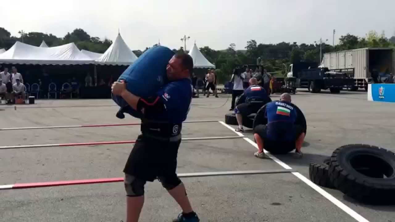 Group two, tyre loading, worlds strongest man 2015 - YouTube