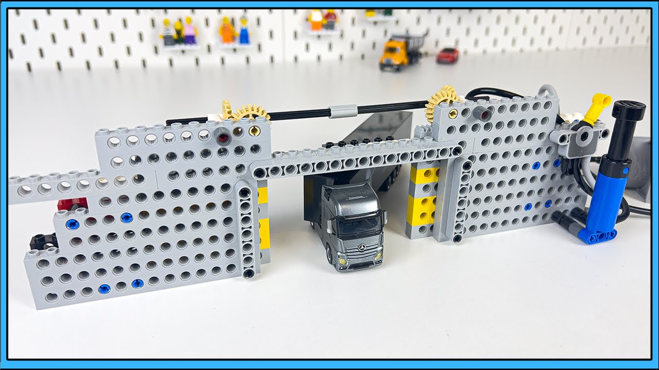 Building 8 Pneumatic Lego Doors - YouTube