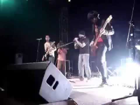 Bulleya Cover of Junoon - YouTube