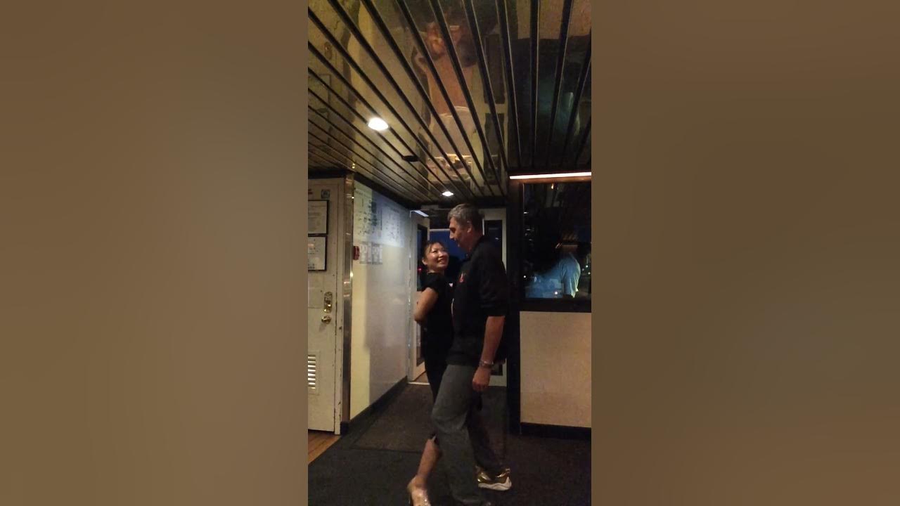 Sensual Bachata - The Basics - Dance Lessons for Beginners - YouTube