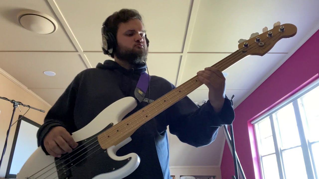 Robbery - Lime Cordiale (Bass Cover) - YouTube