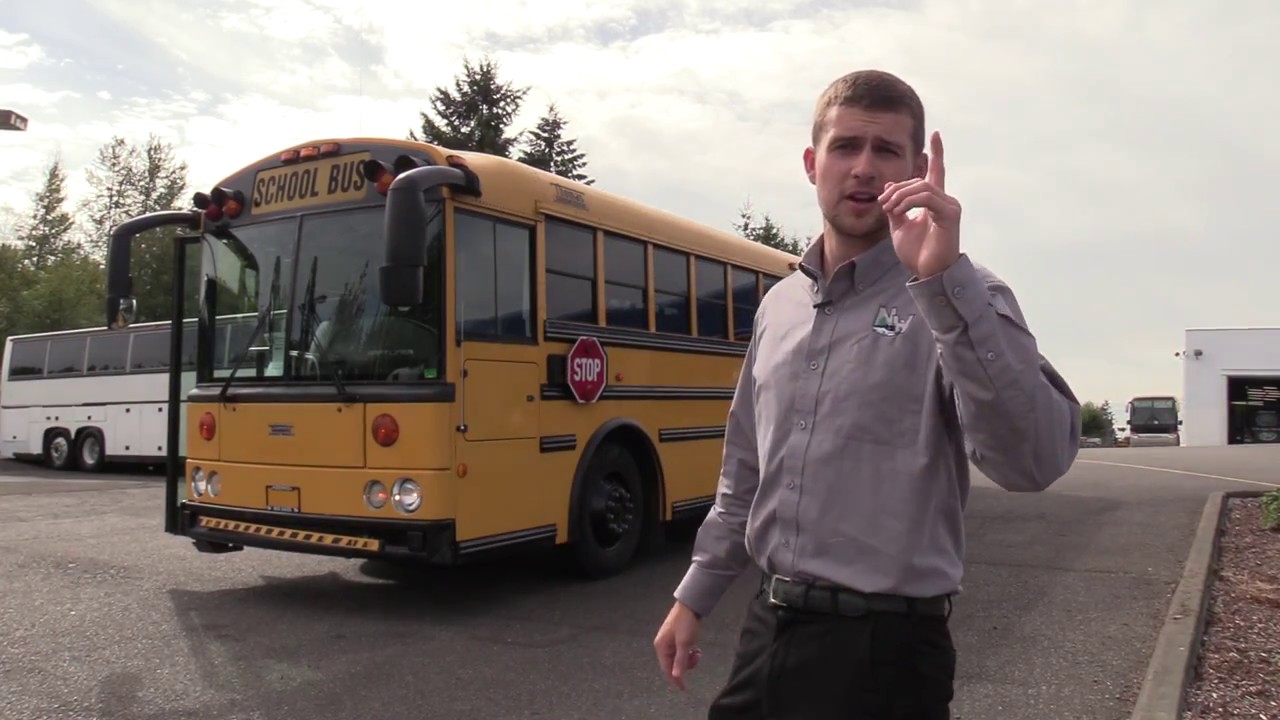 2004 Thomas HDX 78 Passenger School Bus for Sale - B46412 - YouTube