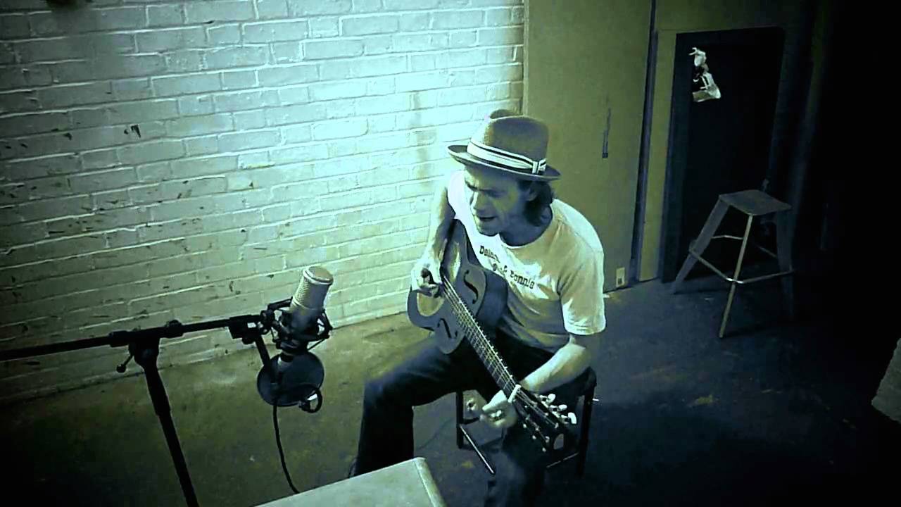 Sam Hare - 'The Bridge (send word from me)' - live in a stairwell - 8th ...