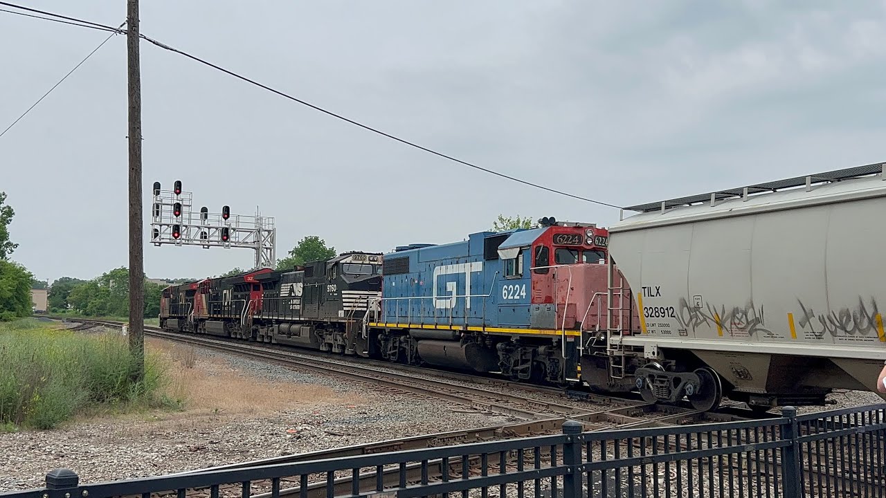 Canadian National Westbound Durand Union Station Michigan - YouTube