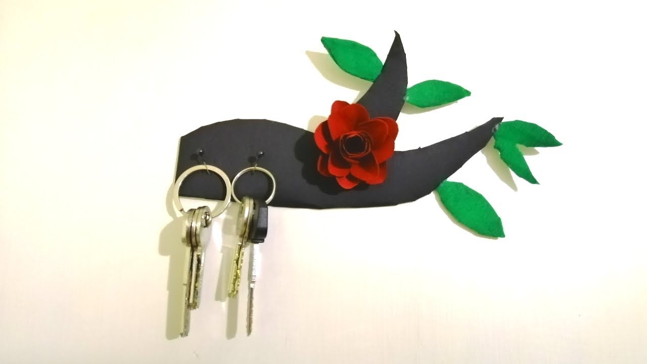 DIY key holder using cardboard | Cardboard key holder | Wall decor idea ...