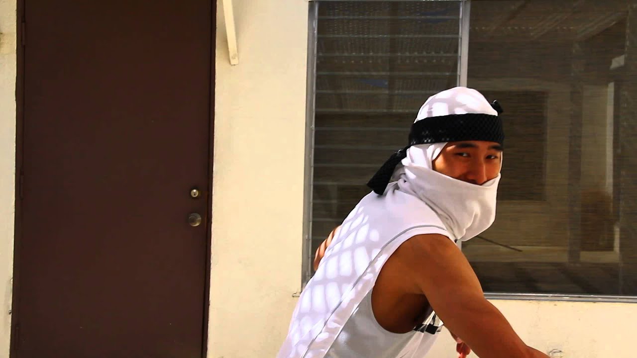 white hit villan 3 slash - YouTube