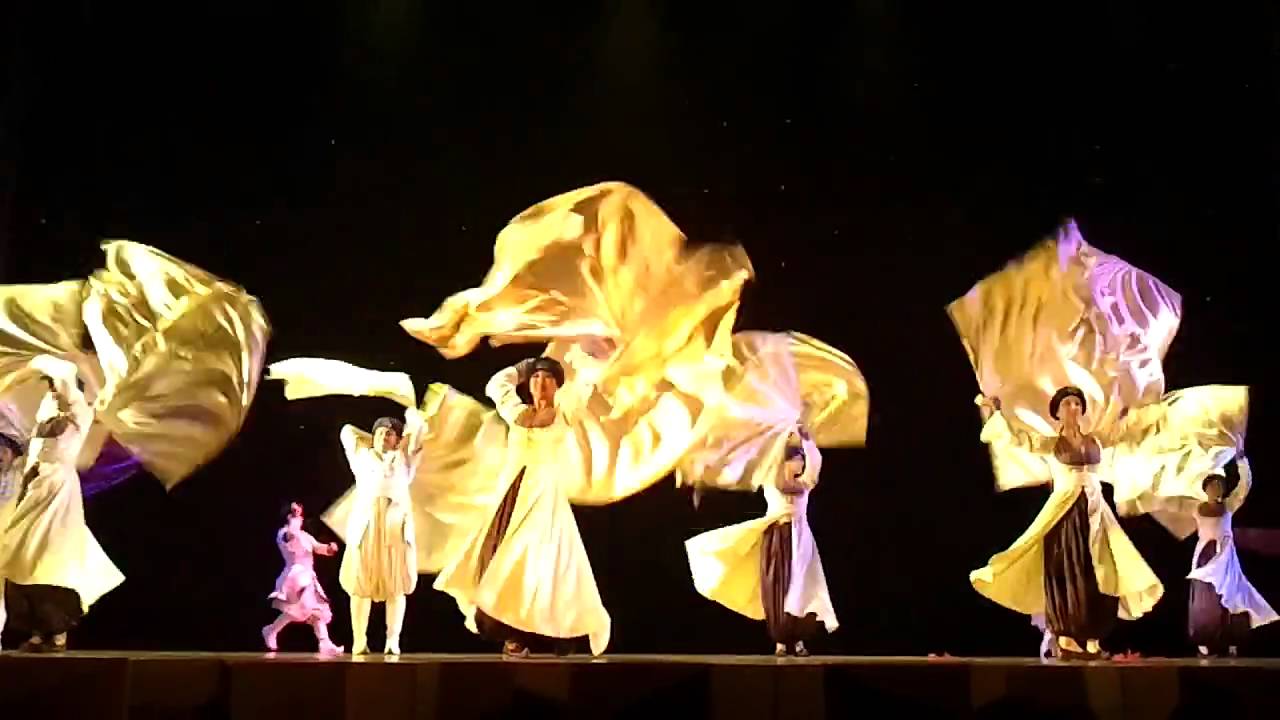 Aladdin the Musical Spectacular (Finale & Curtain Call) - YouTube