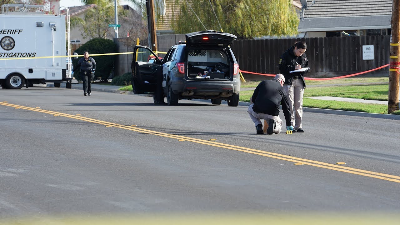 Newman Police Officer Killed During Traffic Stop - YouTube
